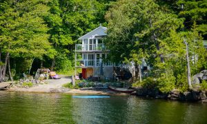 Bobs Lake Cottages & Escapes